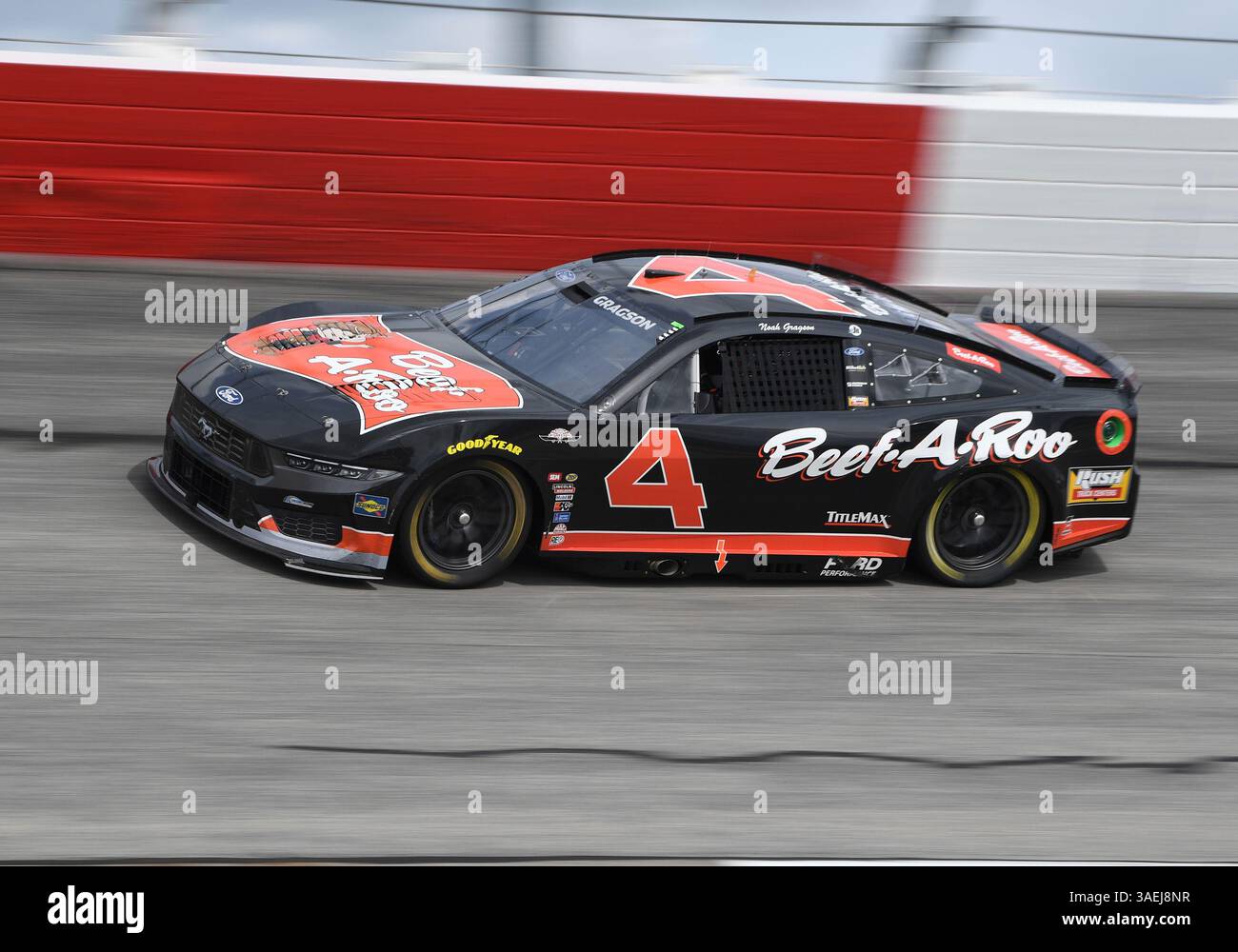 DARLINGTON, SC - APRIL 06: Noah Gragson (#4 Front Row Motorsports Beef ...