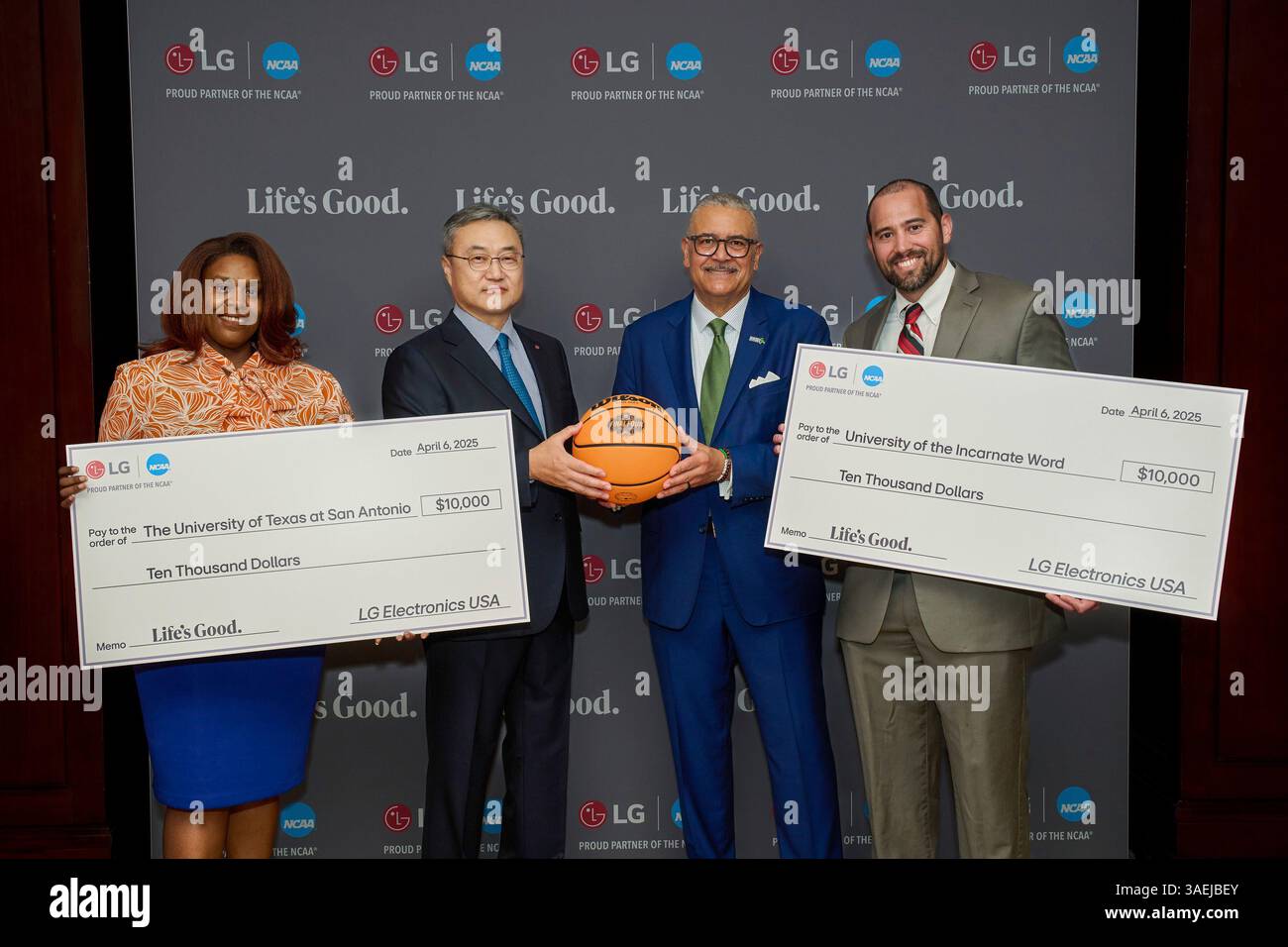 IMAGE DISTRIBUTED FOR LG - LT Robinson, Senior Vice Provost for Student ...