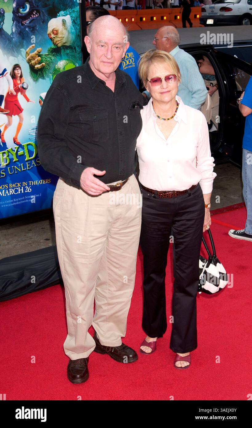 Mar 20, 2004; Los Angeles, CA, USA; Actor PETER BOYLE and wife at the ...