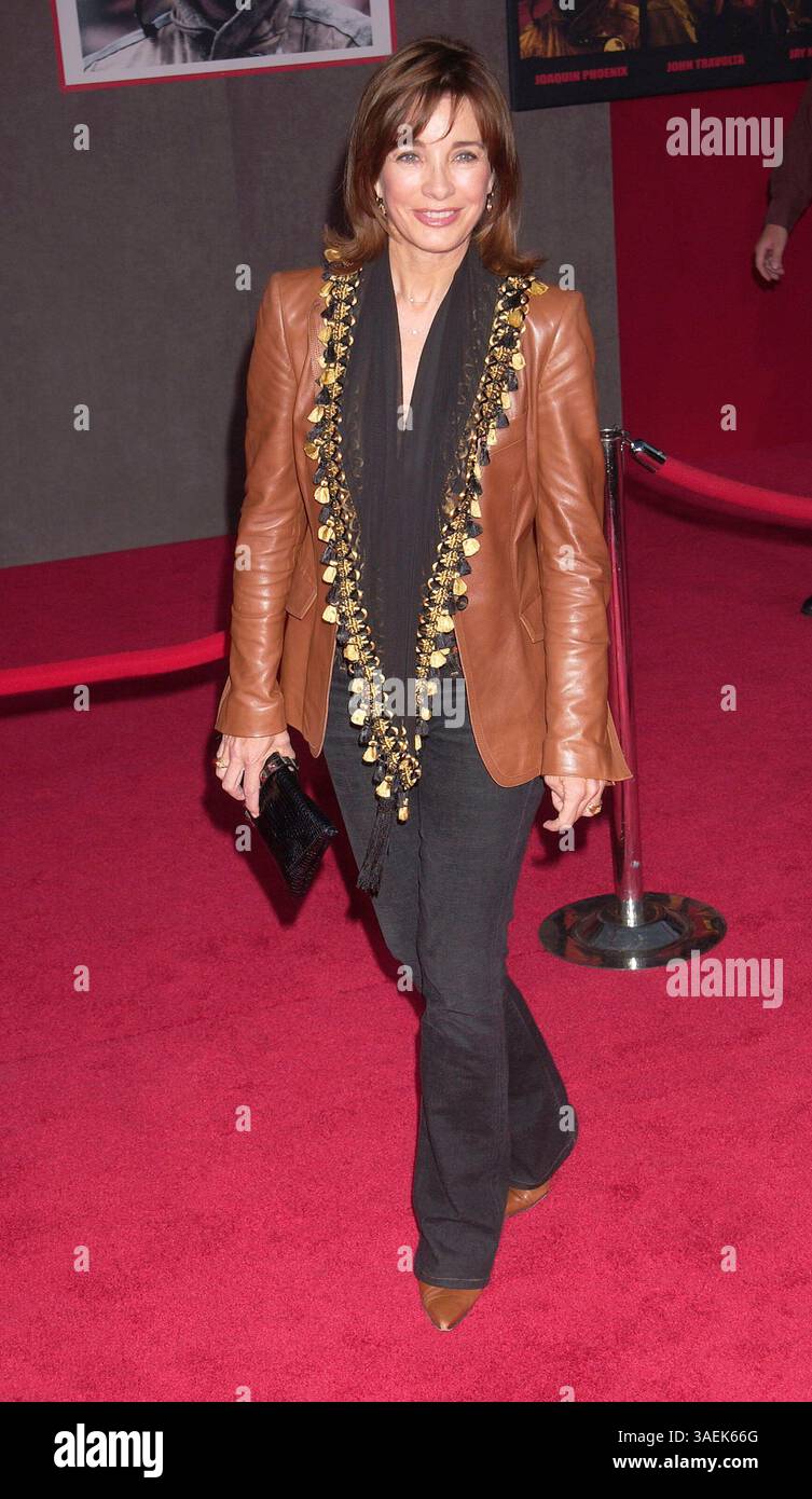 Sep 20, 2004; Hollywood, CA, USA; Actress ANNE ARCHER at the world ...