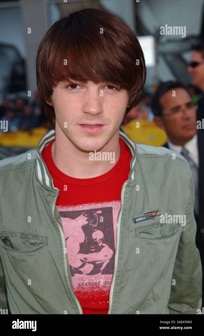 Nov 14, 2004; Los Angeles, CA, USA; Actor DRAKE BELL at 'The Spongebob ...