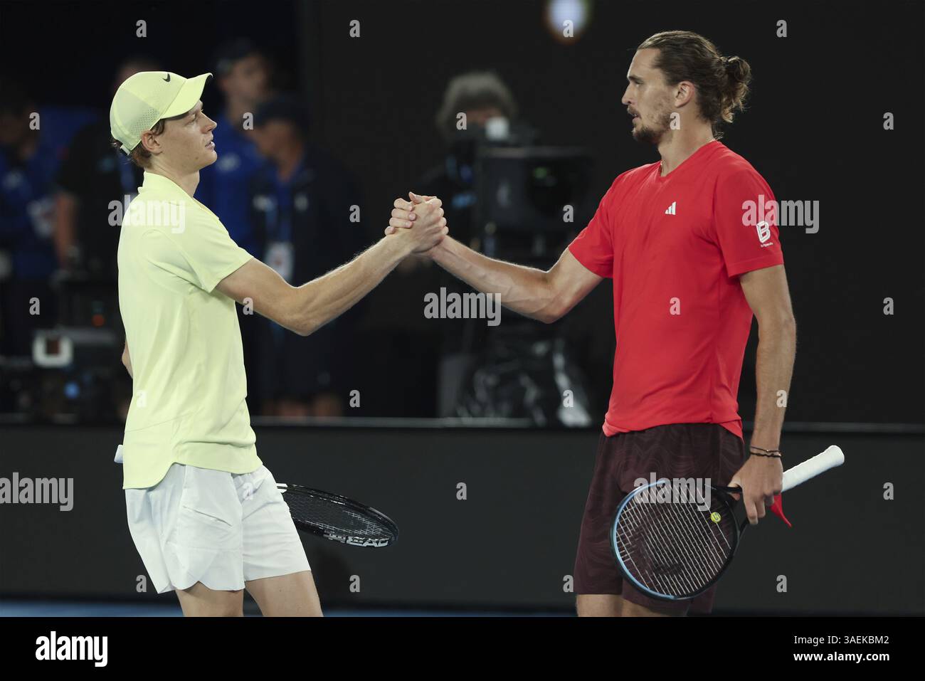 Alexander Zverev (right) congratulates Jannik Sinner (left) on his win ...