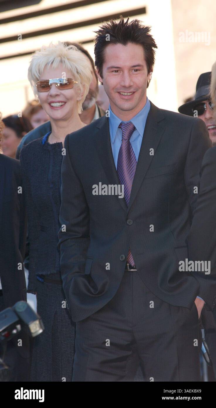 Jan 31, 2005; Los Angeles, CA, USA; Actor KEANU REEVES and his mother ...