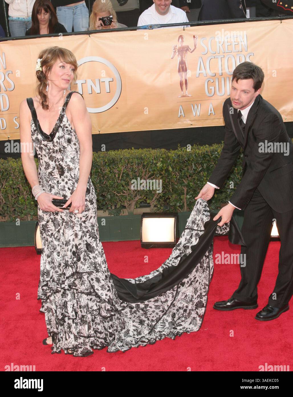 Feb 05, 2005; Los Angeles, CA, USA; Actors ALLISON JANNEY and SEAN ...