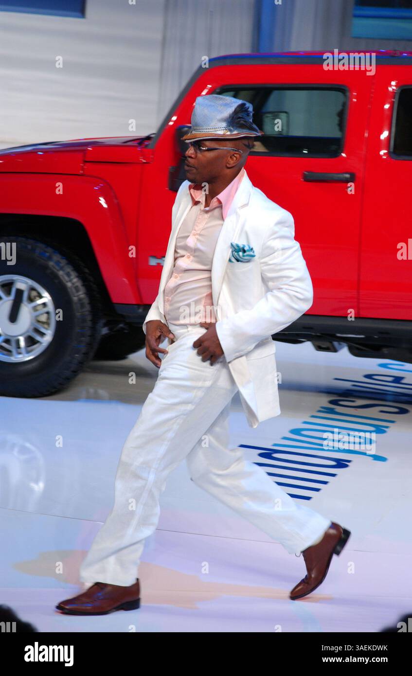 Feb 22, 2005; Los Angeles, CA, USA; Actor JAMIE FOXX on stage at The ...