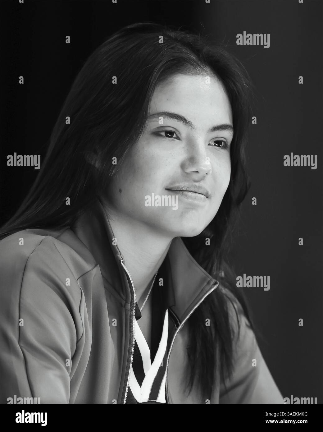 Emma raducanu 2025 australian open hi-res stock photography and images - Alamy