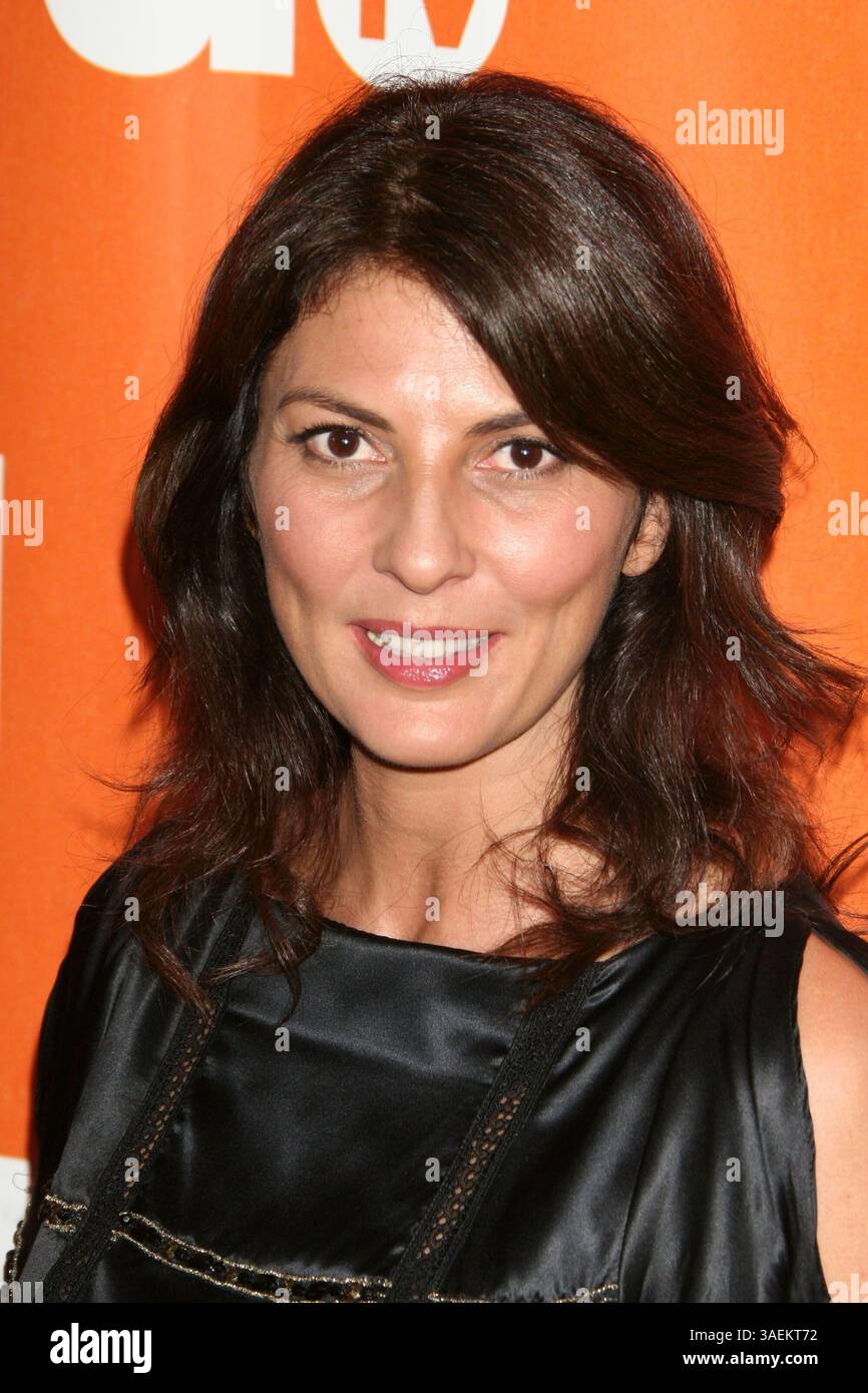 Gina bellman hi-res stock photography and images - Alamy