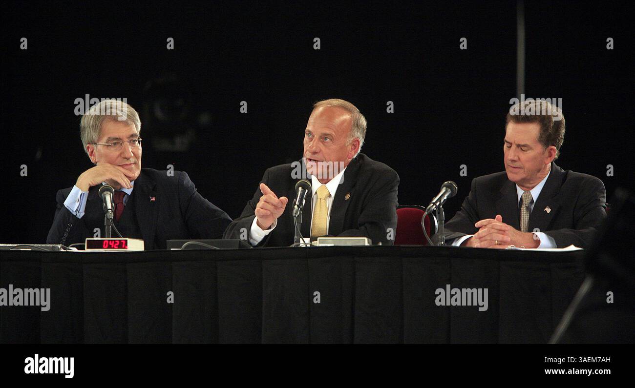 Sept. 5, 2011 - Columbia, SC, USA - Panelists, Dr. Robert P. George ...
