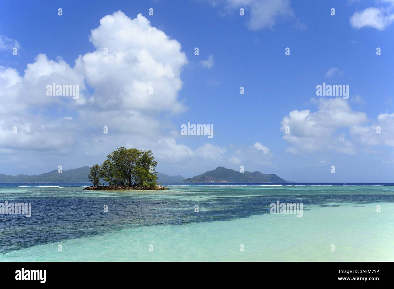Small island at the Union Estate National Park, La Digue Island, behind ...