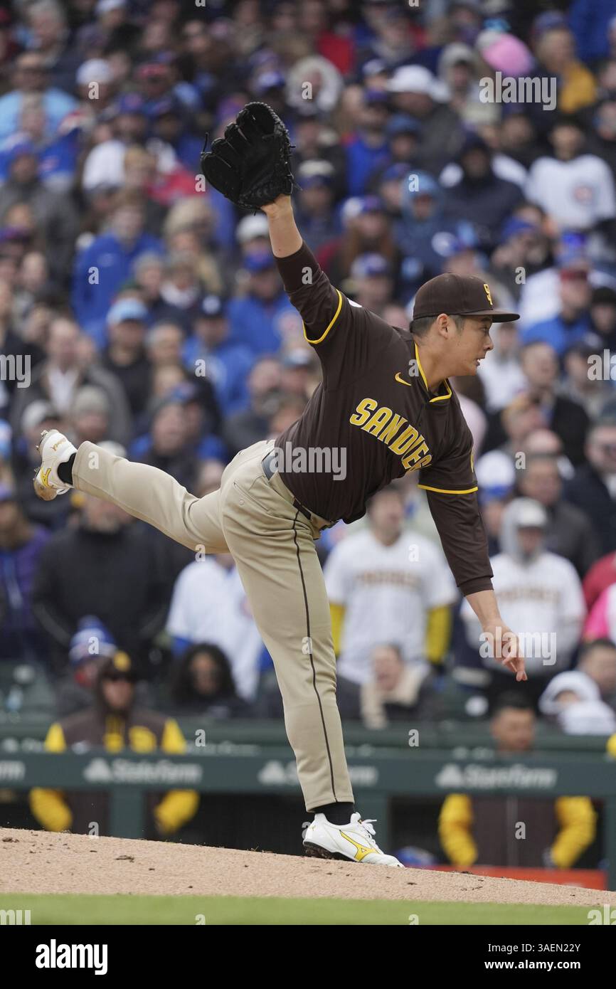 San Diego Padres left-hander Yuki Matsui throws against the Chicago ...