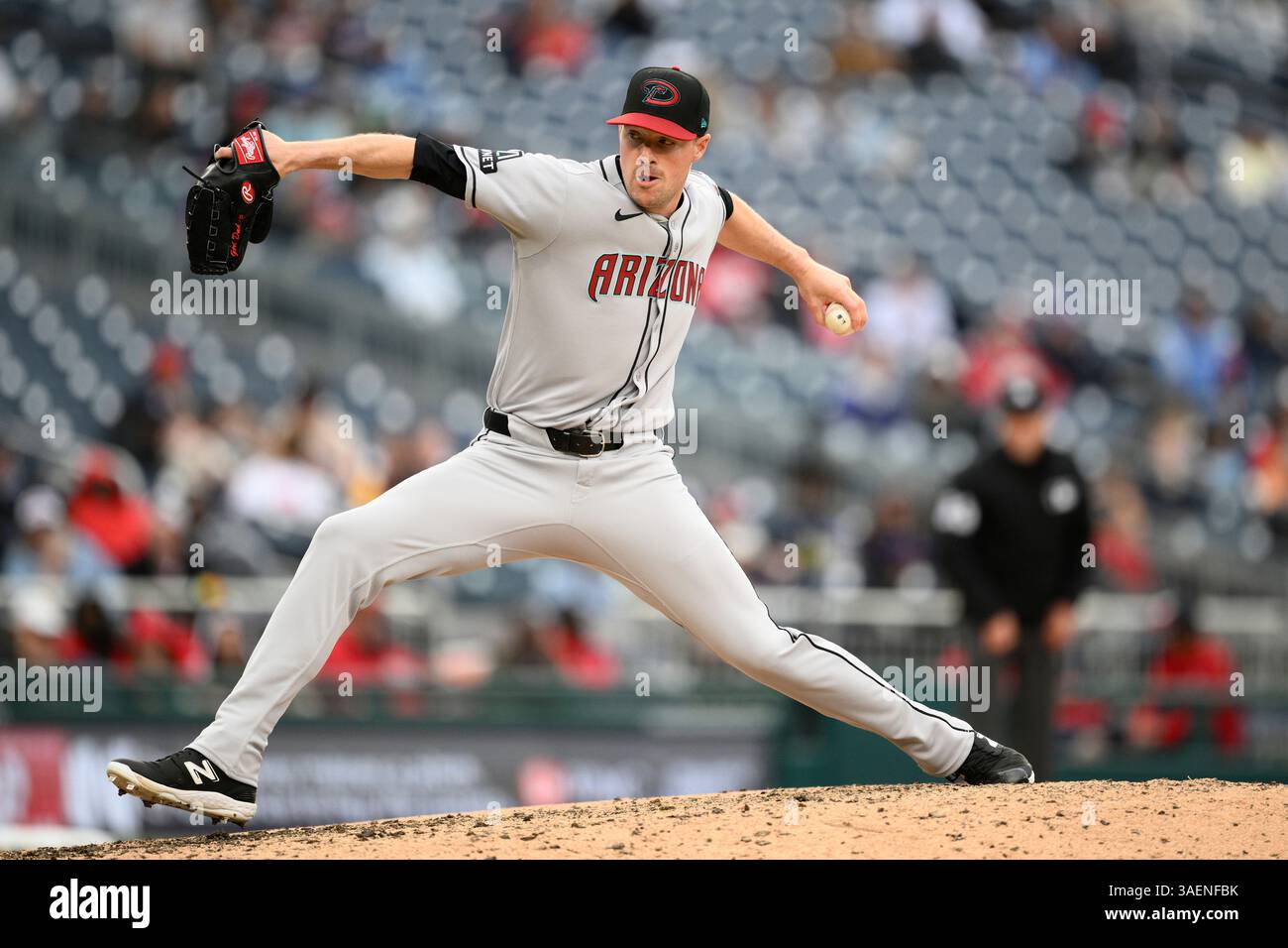 Arizona Diamondbacks relief pitcher Joe Mantiply (35) in action during ...