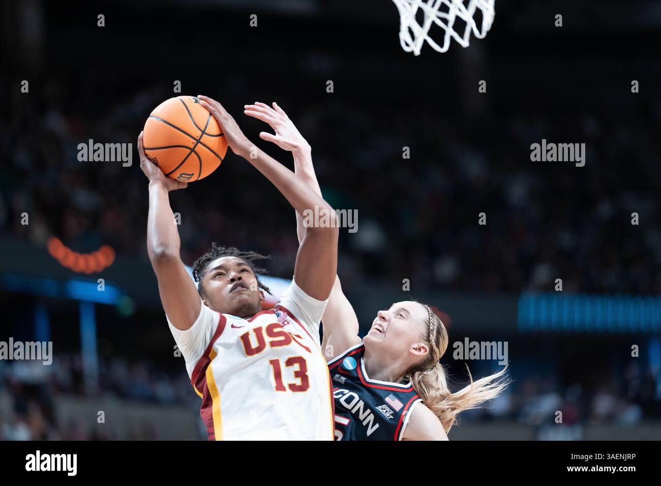 Southern California Trojans center Rayah Marshall (13) shoots over ...