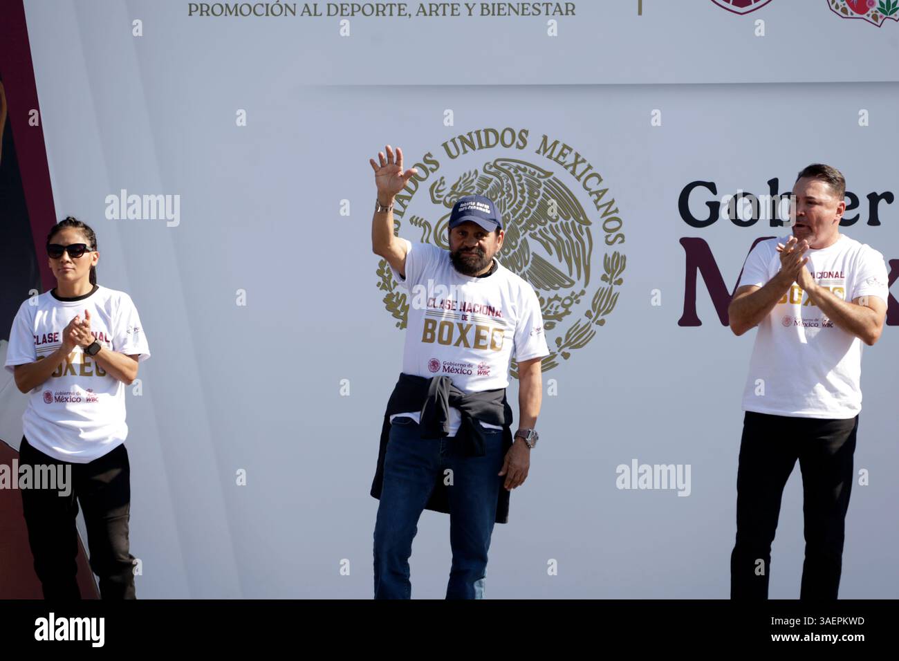 Mexico City, Mexico. 06th Apr, 2025. Former world boxing champions ...