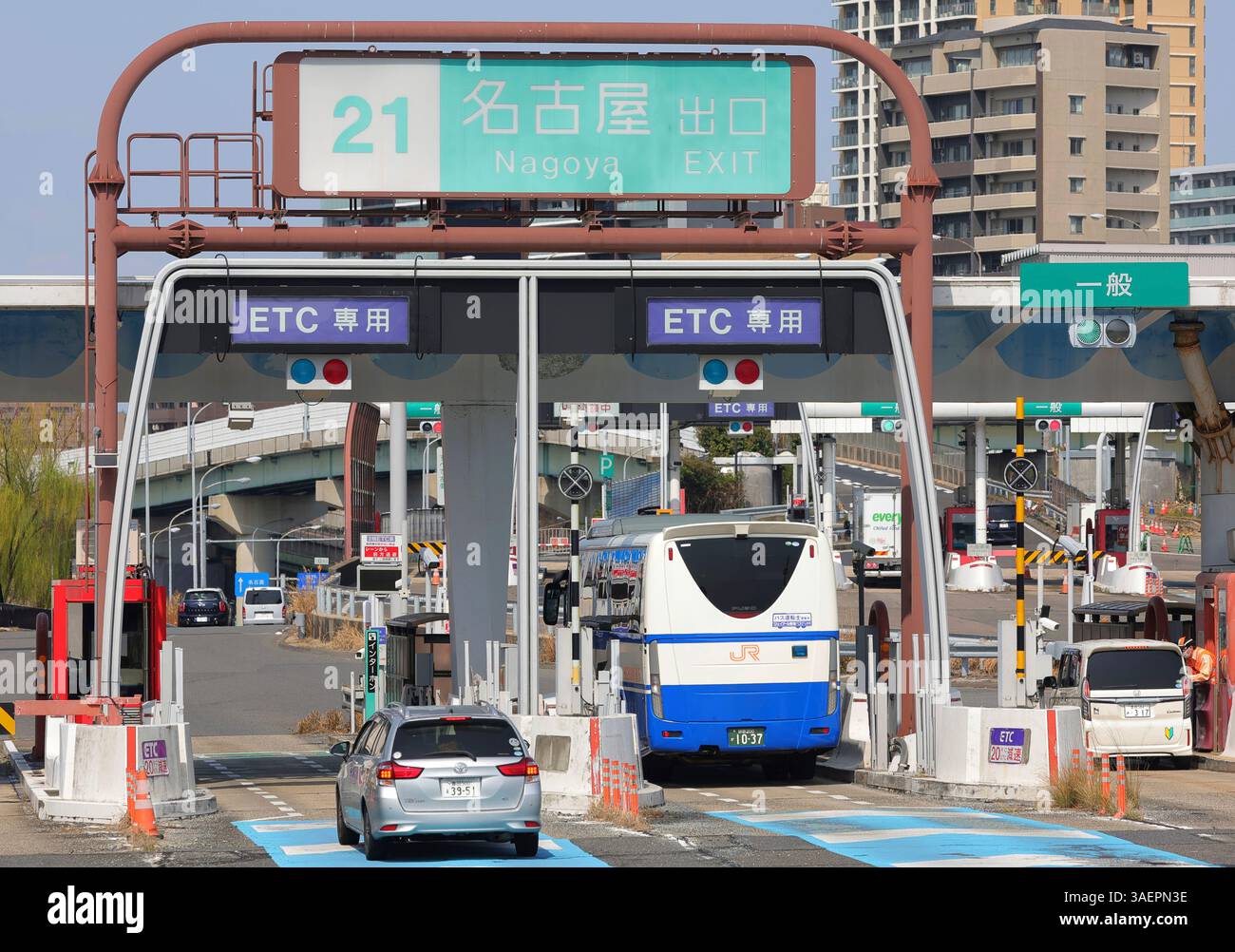ETC (Electronic Toll Collection) system failure continues at Nagoya ...