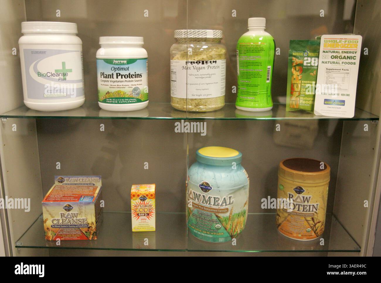 Products made from petroleum hi-res stock photography and images - Alamy