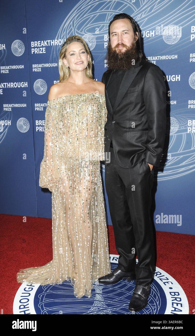 Kate Hudson, Danny Fujikawa at arrivals for The 11th Breakthrough Prize ...