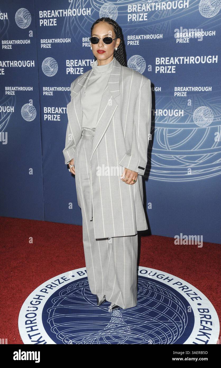 Ca. 05th Apr, 2025. Alicia Keys at arrivals for The 11th Breakthrough ...