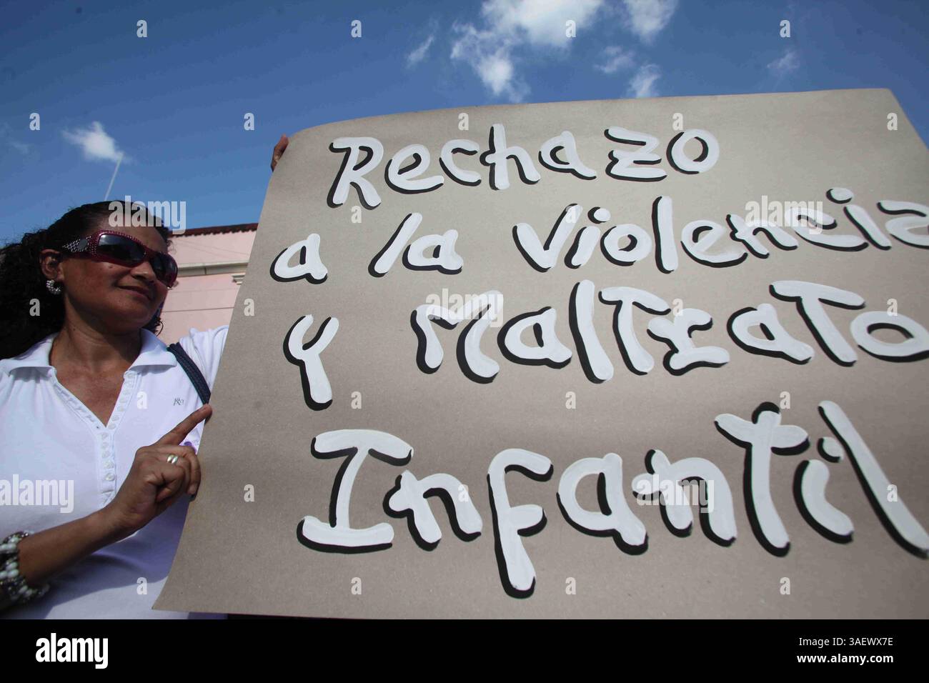 Dec. 9, 2011 - Guanare, PORTUGUESA, Venezuela - Manifestaciones en ...