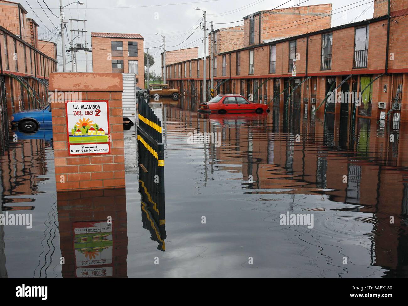 Familias del canal hi-res stock photography and images - Alamy