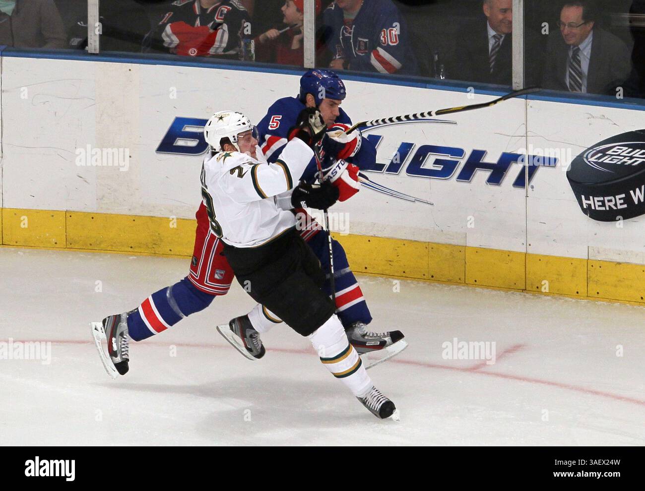 Girardi tom hi-res stock photography and images - Alamy
