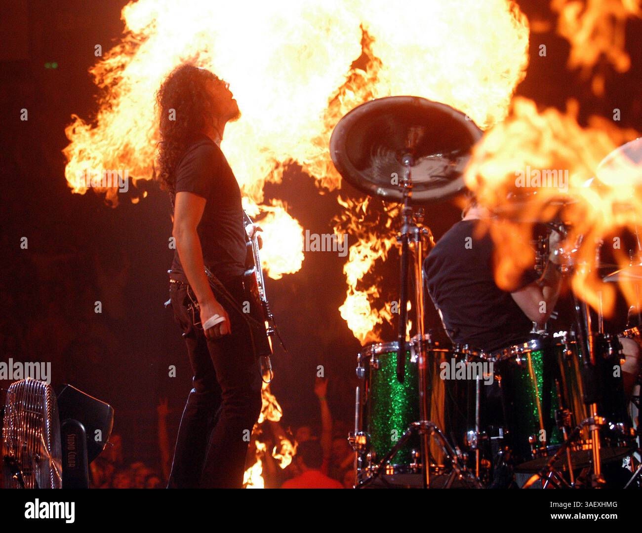 Kirk hammett 2004 hi-res stock photography and images - Alamy