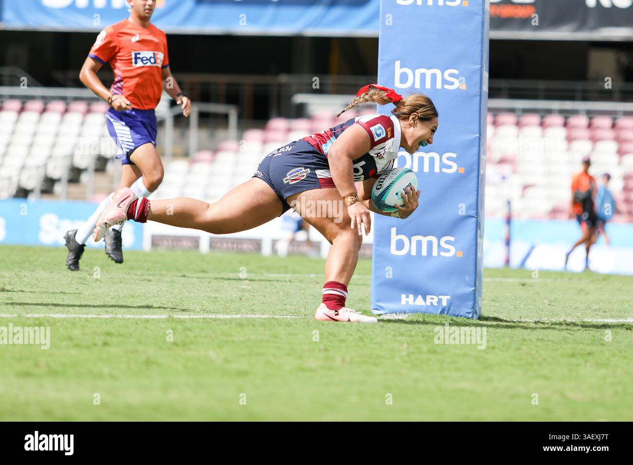 Shalom Sauaso scores a try for the Queensland Reds in their Semi Final ...