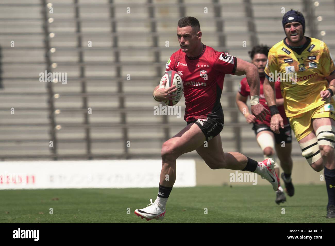 Eagles' Jesse Kriel runs for scoring their team third try during the ...