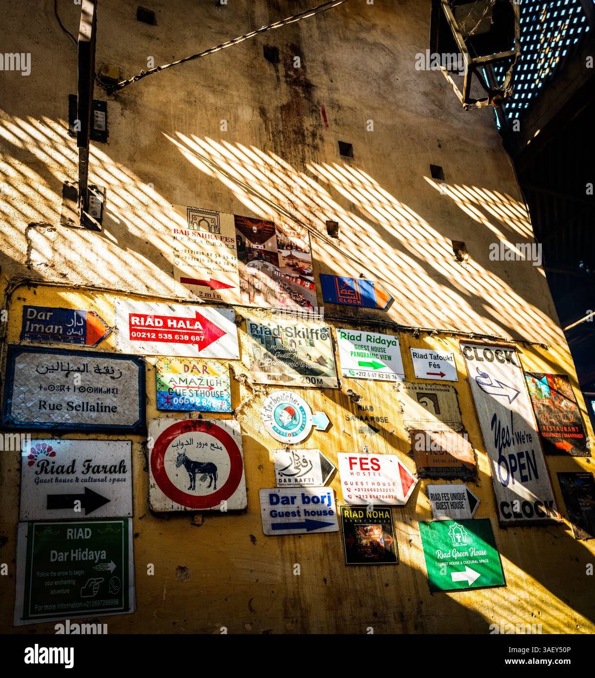 Road signs morocco hi-res stock photography and images - Alamy