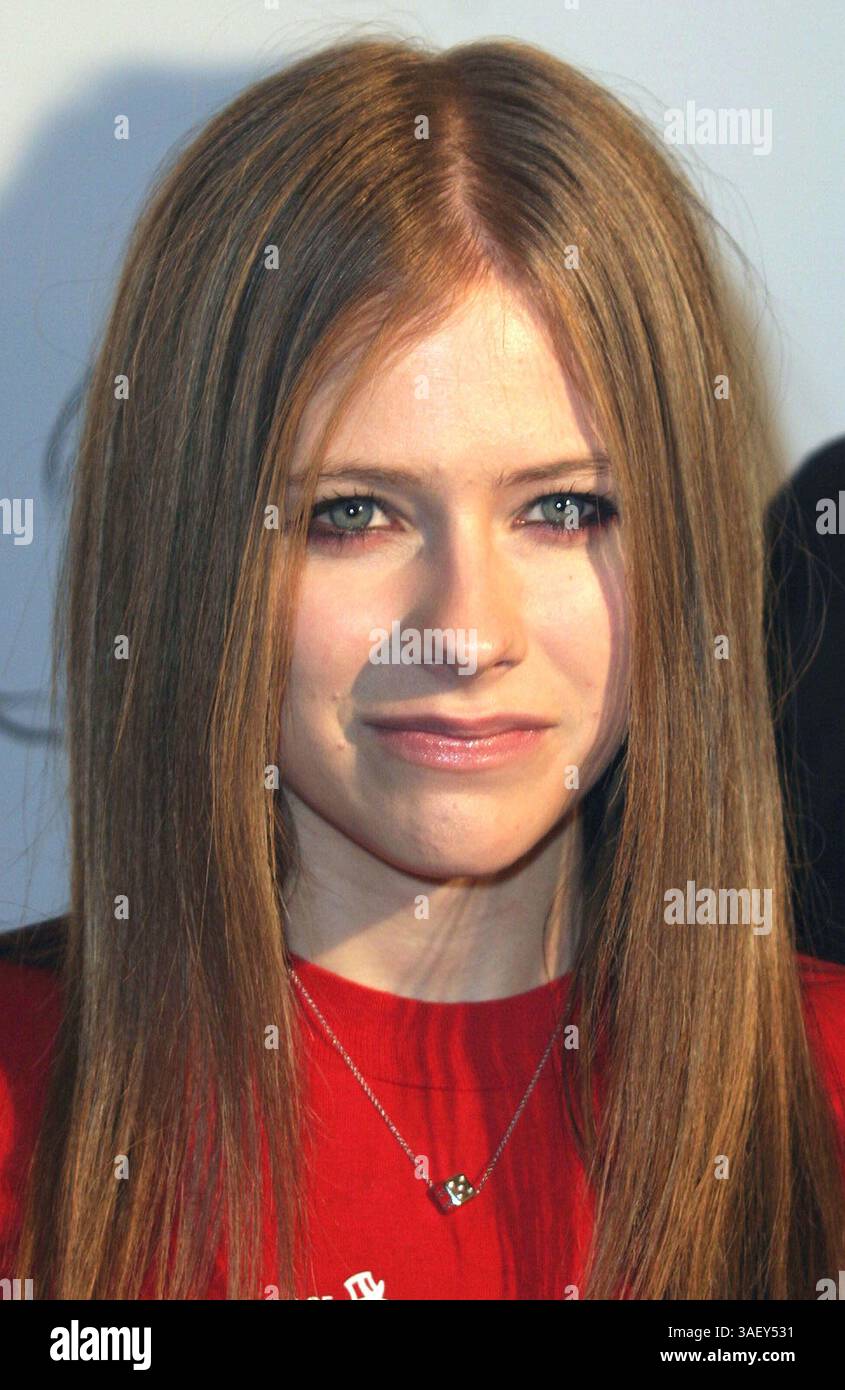 Oct 18, 2003; Beverly Hills, CA, USA; AVRIL LAVIGNE arrives at Lili ...