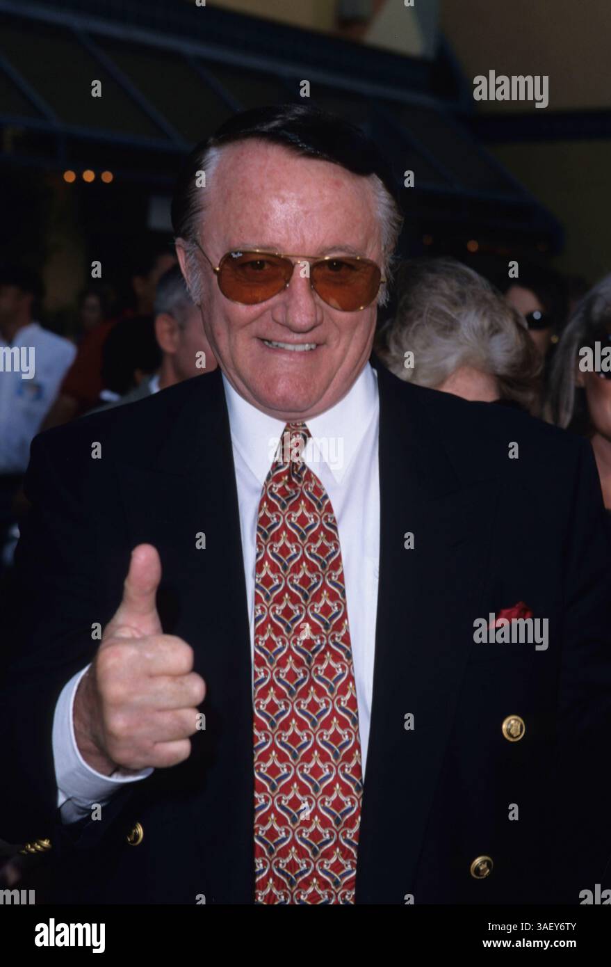 Jul 28, 1998; Los Angeles, CA, USA; Actor ROBERT VAUGHN at the premiere ...