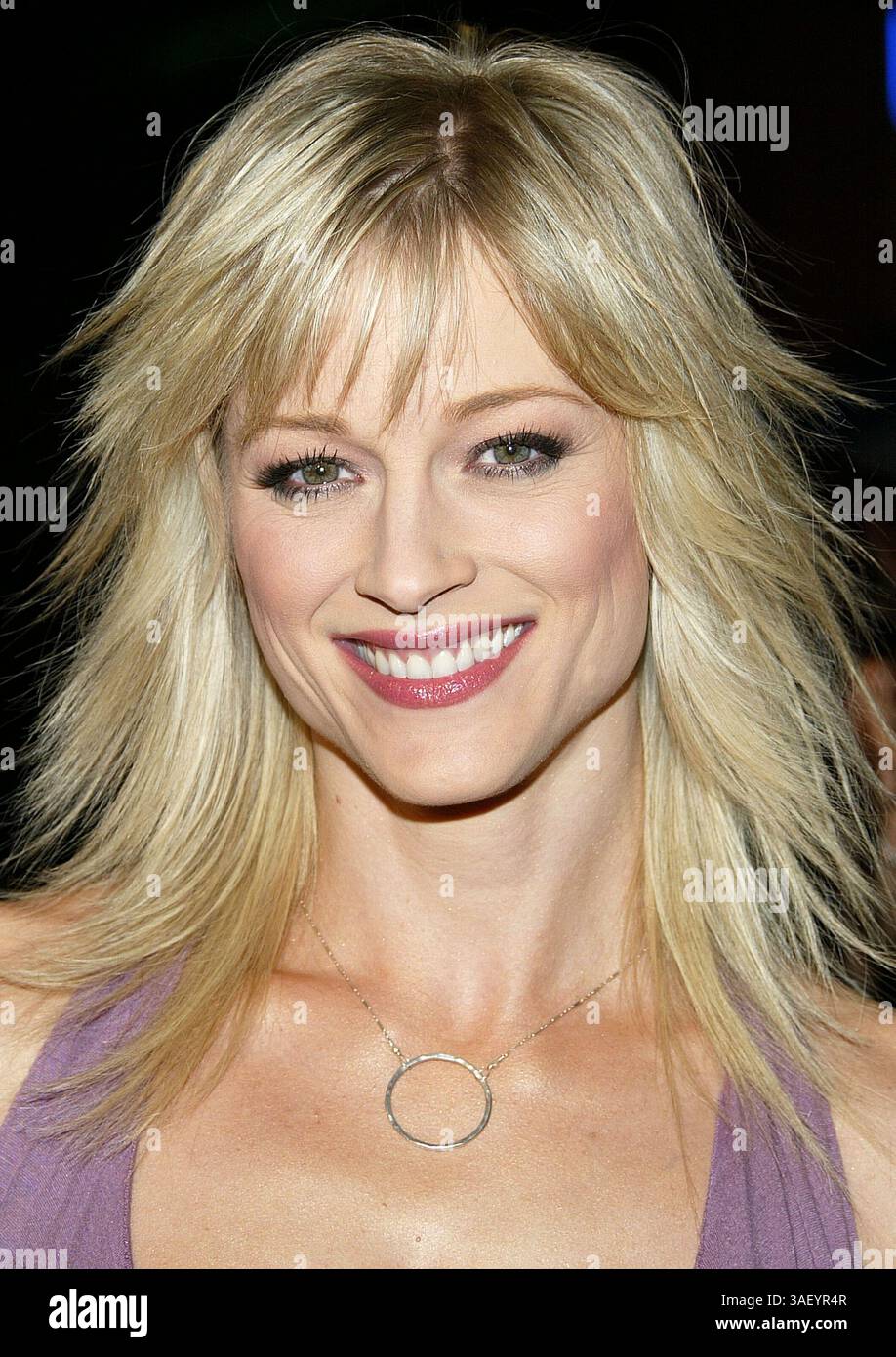 Dec 16, 2004; Universal City, CA, USA; Actress TERI POLO at the Los Angeles premiere of 'Meet ...