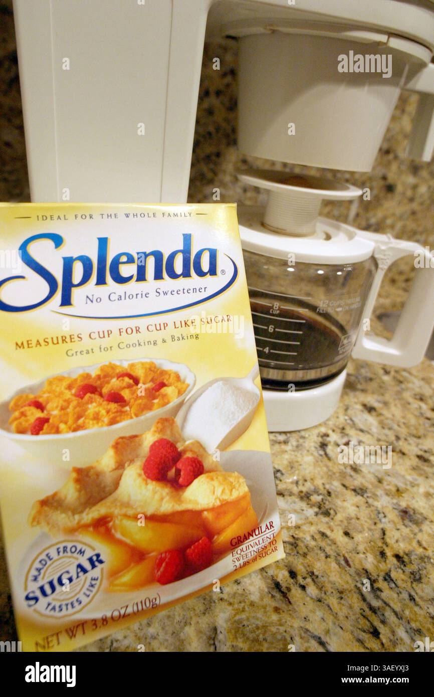 Dec 22, 2004; Los Angeles, CA, USA; SPLENDA is an exciting alternative ...