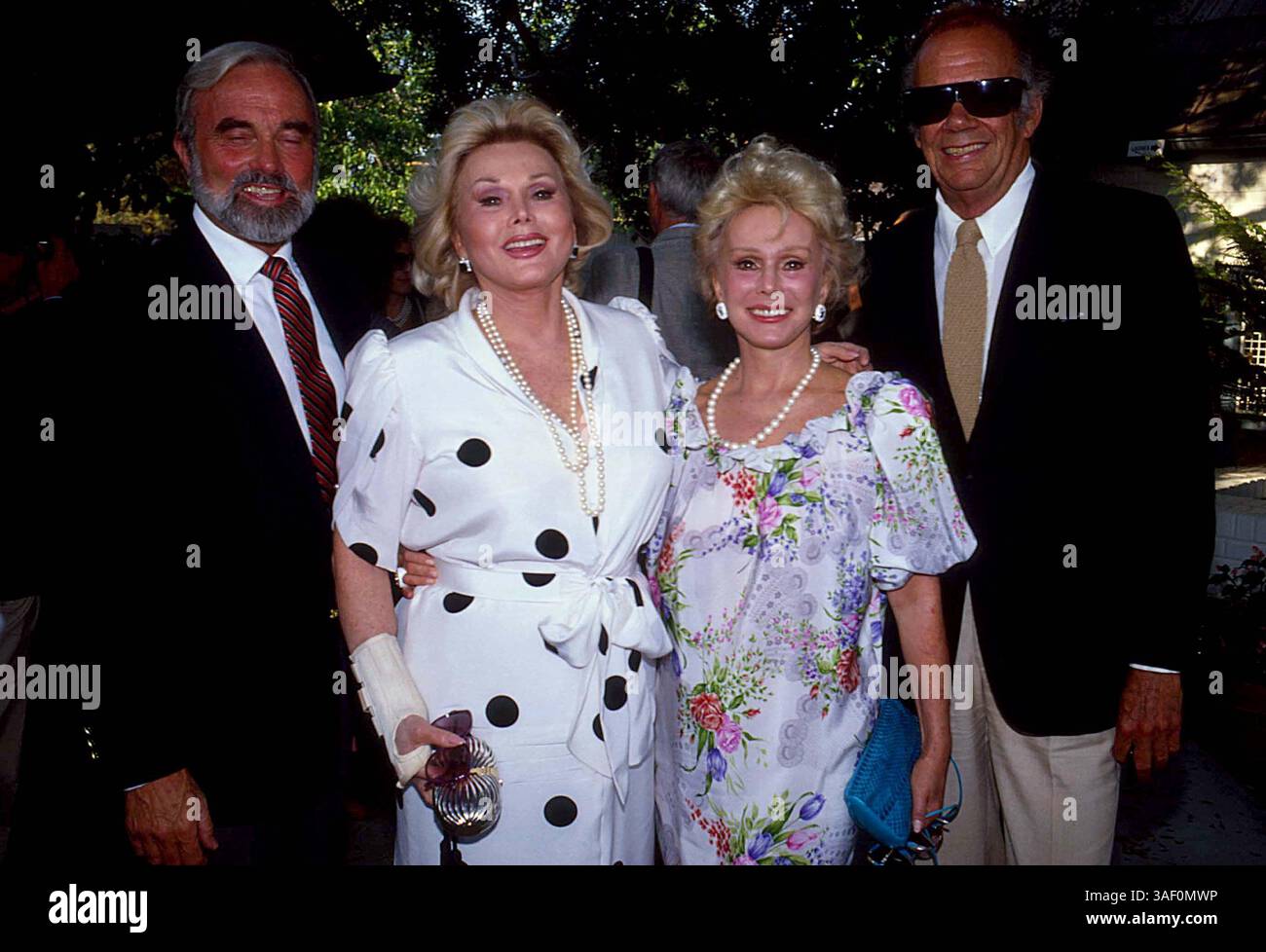 Eva gabor 1984 hi-res stock photography and images - Alamy