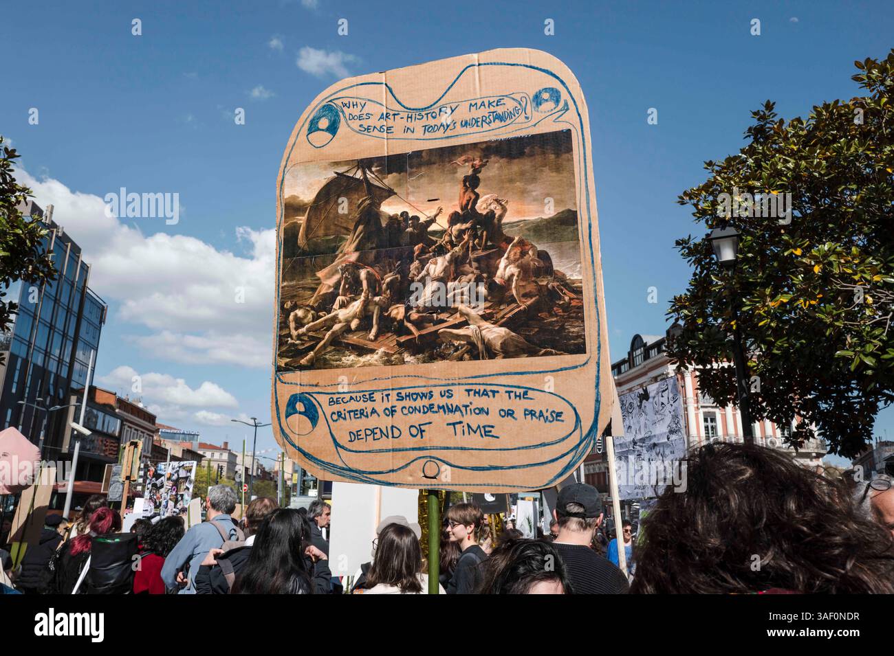 Toulouse, France. 05th Apr, 2025. Manifested works of art rally ...