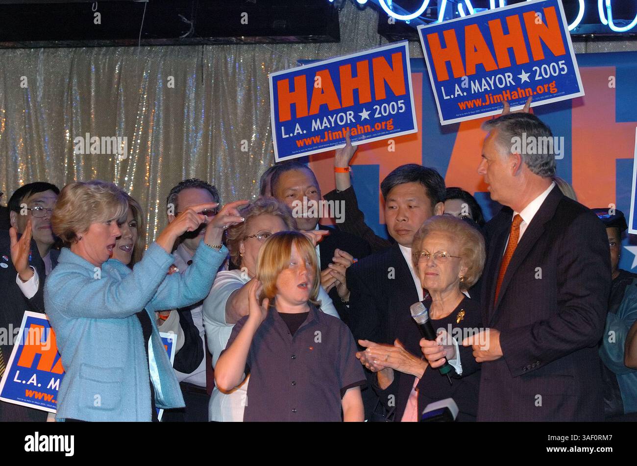 Ramona hahn hi-res stock photography and images - Alamy