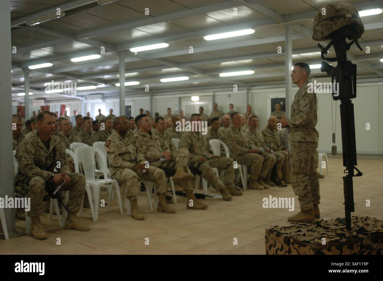 Apr 19, 2005; Camp Ramadi, Iraq; First Lt. STEPHEN G. LEWIS, executive ...