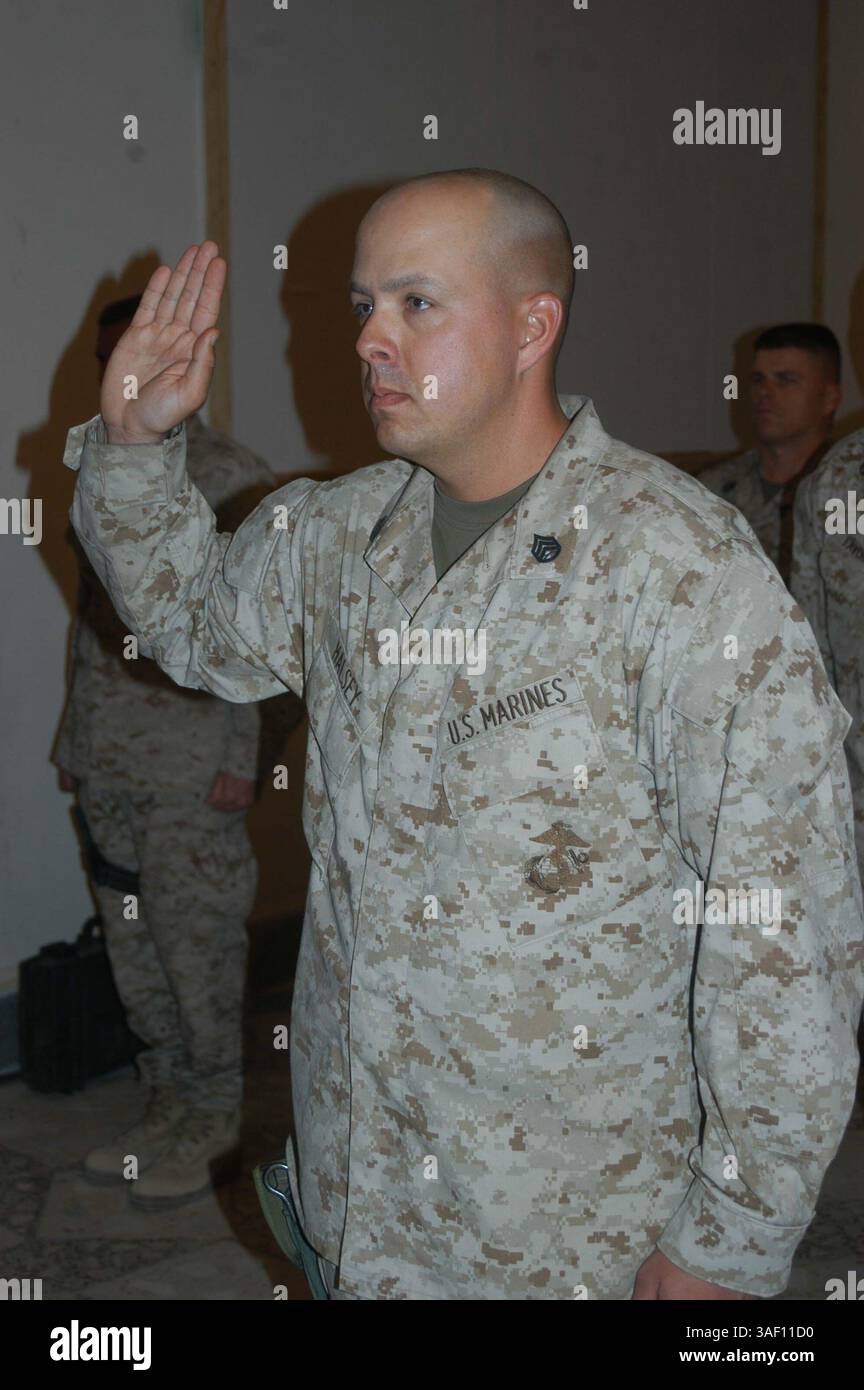 Apr 22, 2005; Camp Hurricane Point, Iraq; Staff Sgt. KEITH L. HALSEY ...