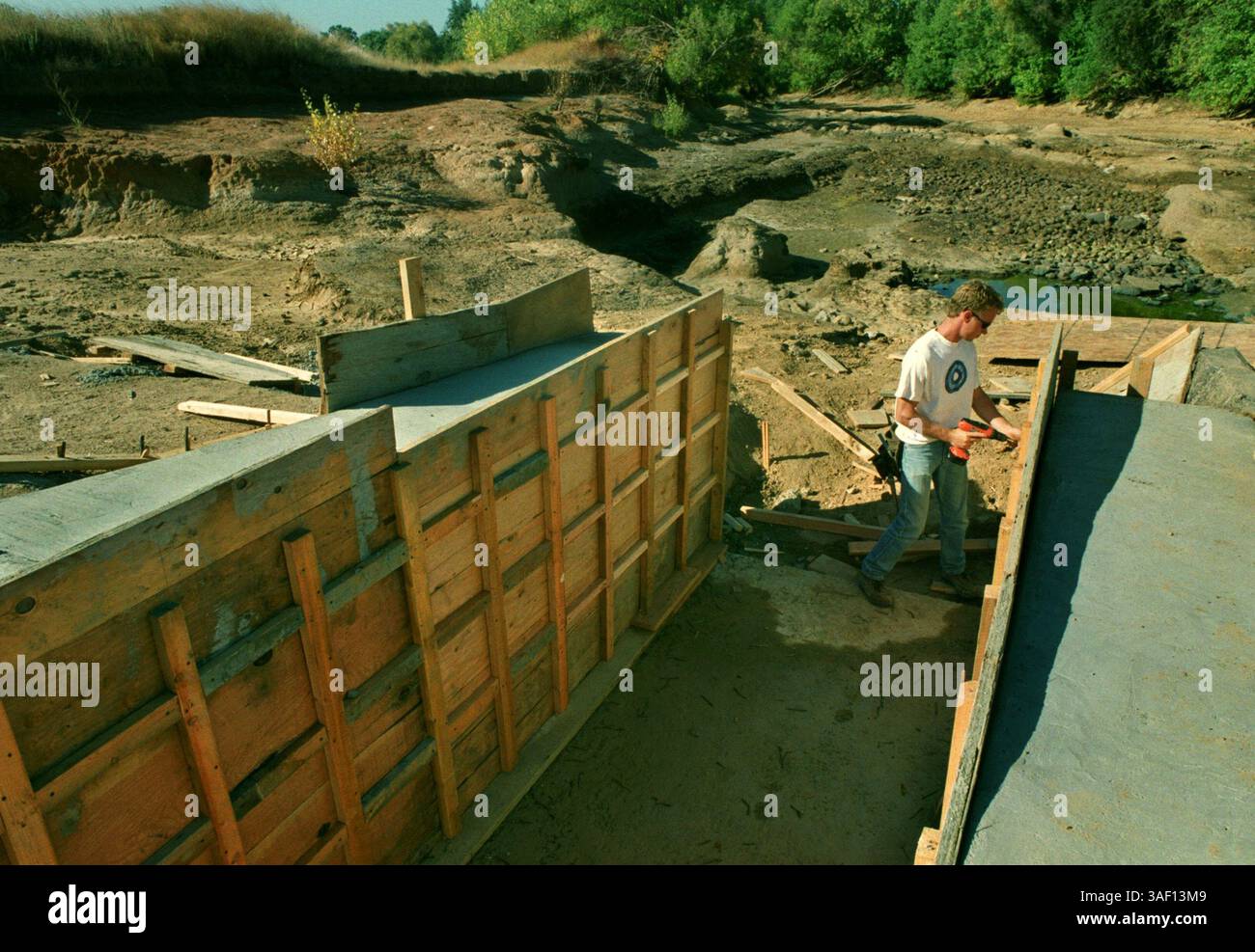 Chute trevor hi-res stock photography and images - Alamy