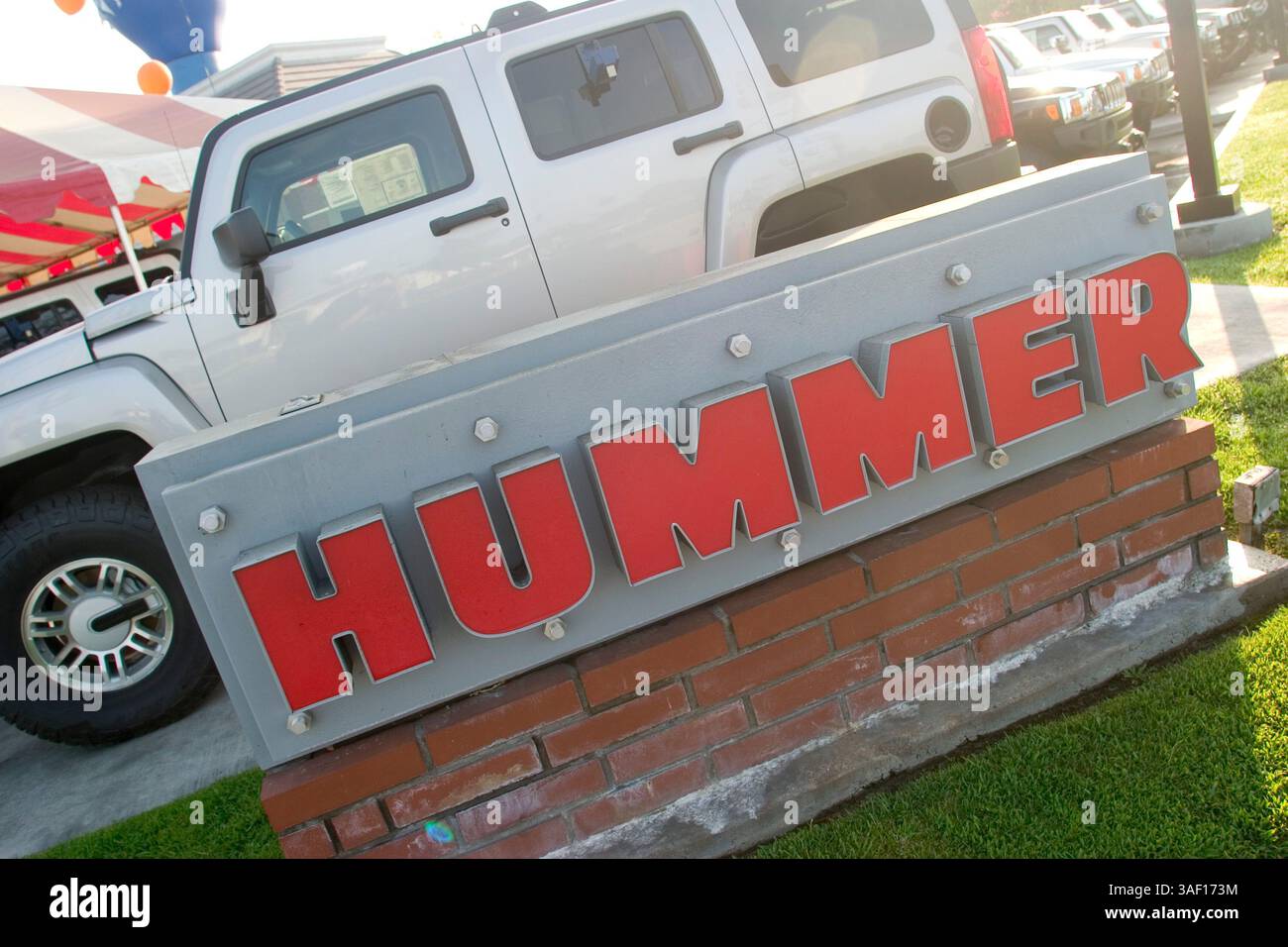 Oct 17, 2005; Los Angeles, CA, USA; Hummer Sport Utility vehicle on ...