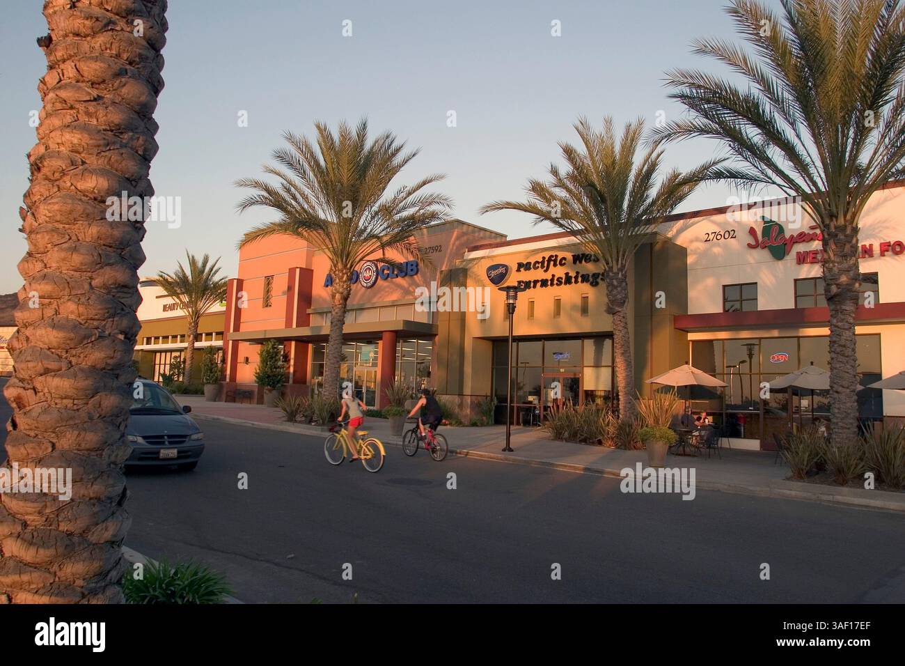 Nov 27, 2005; Laguna Niguel, CA, USA; A new model California Strip Mall ...