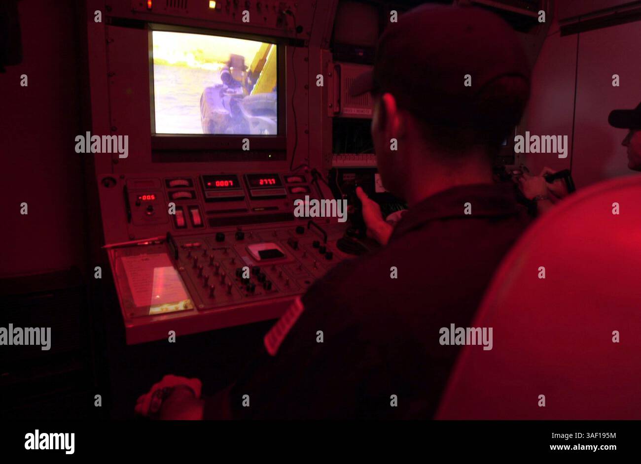 Test dive hi-res stock photography and images - Alamy