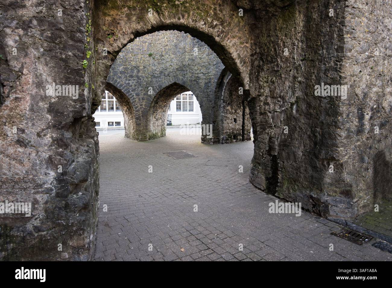 The Tenby town walls are Grade I-listed medieval defensive structures ...