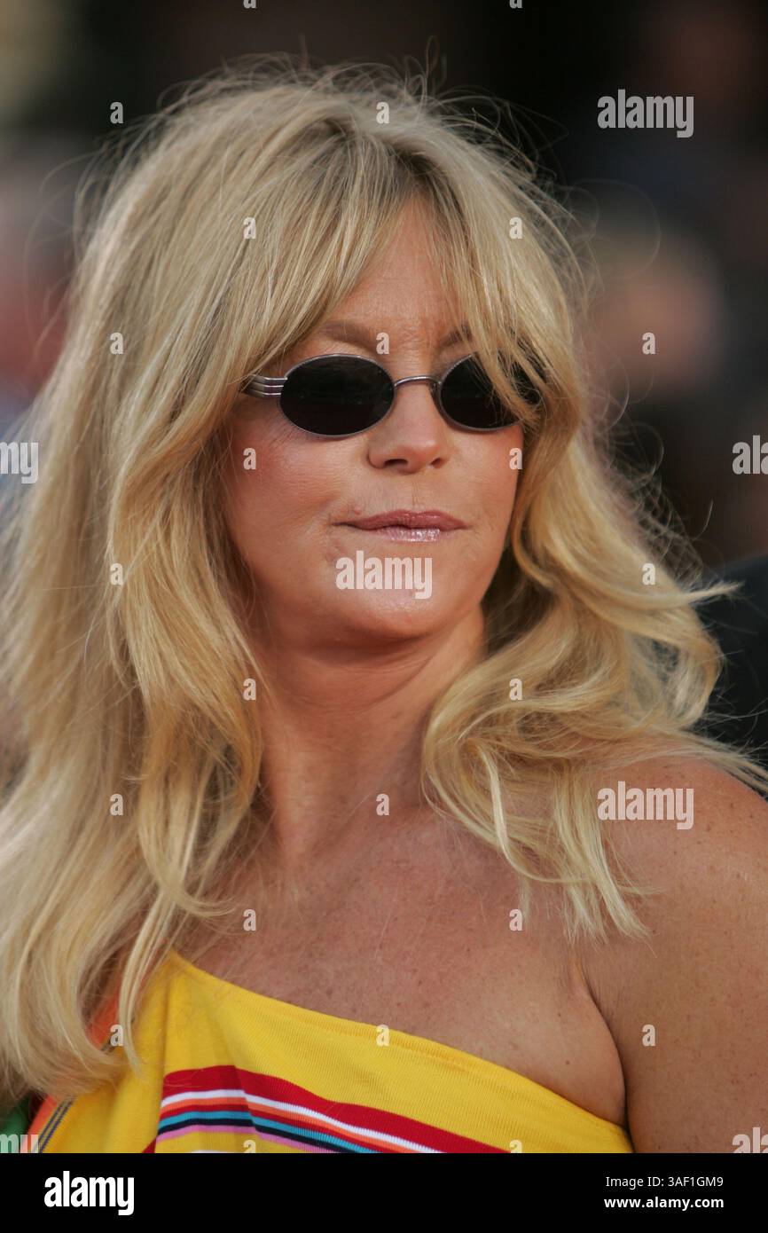 Oct 09, 2005; Los Angeles, CA, USA; Actor GOLDIE HAWN at the premiere ...