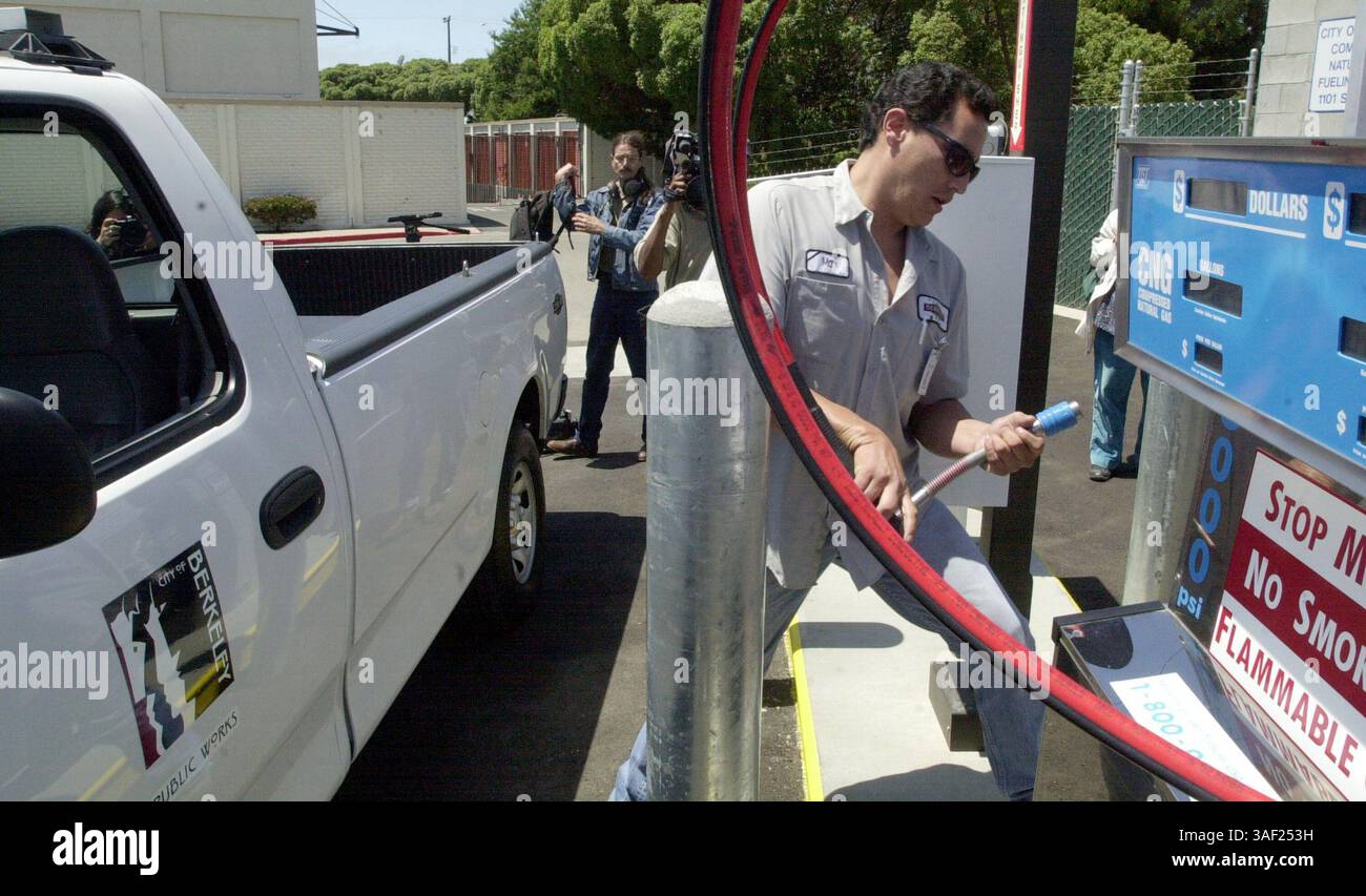 Jun 27, 2001; Berkeley, CA, USA; Mark Touchstone from Berkeley's Public ...