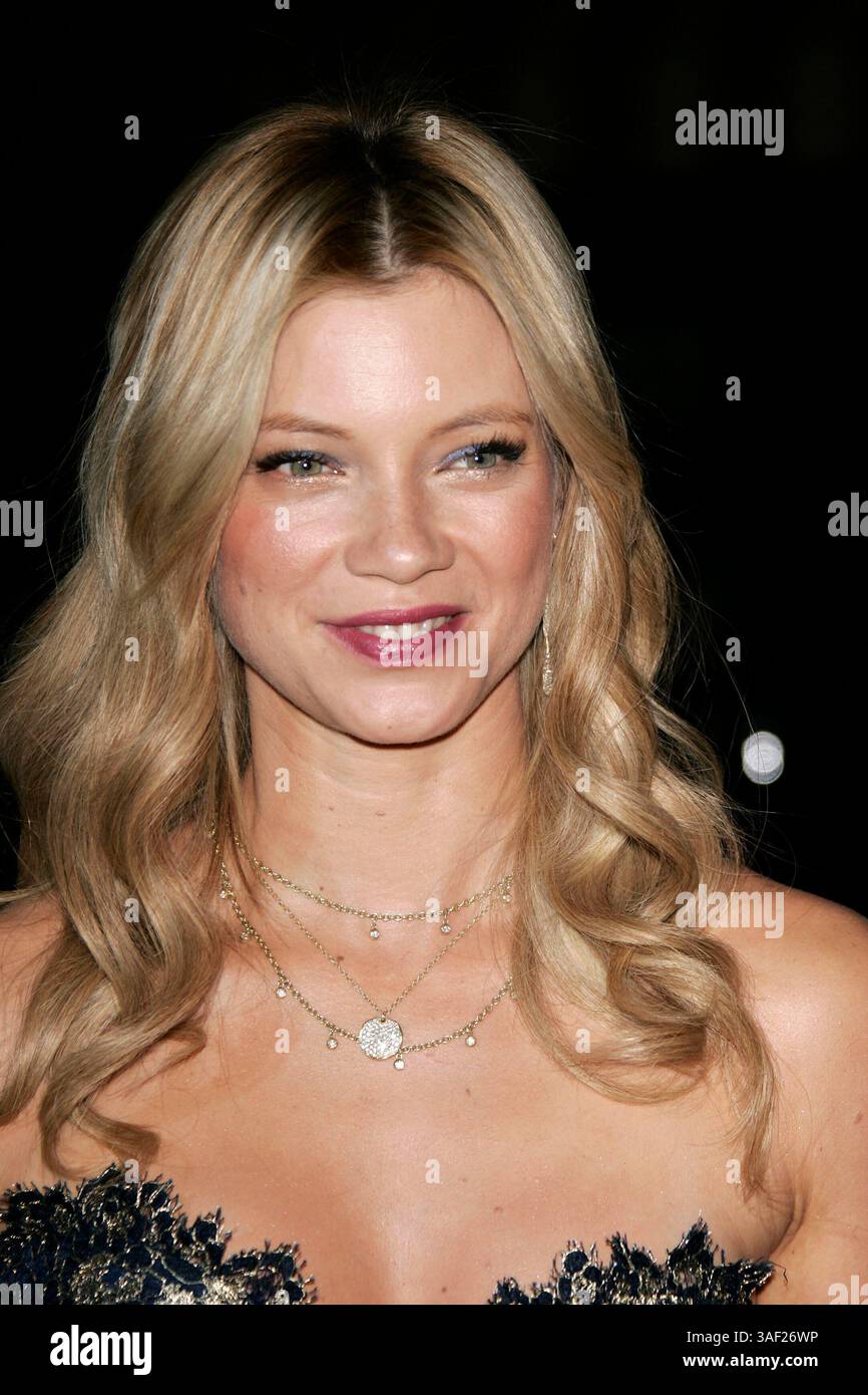 Nov 14, 2005; Westwood, California, USA; Actress AMY SMART at the 'Just ...