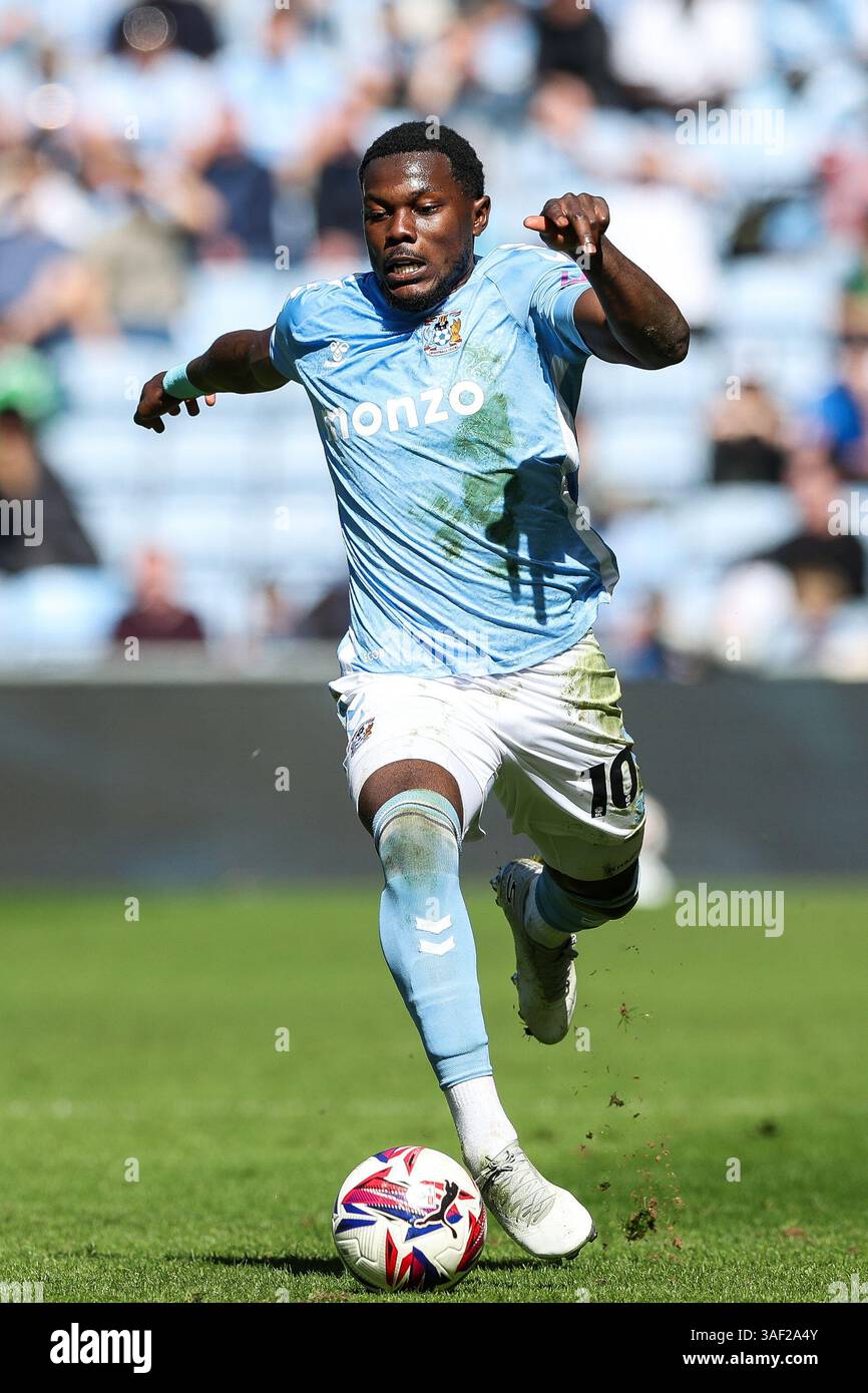 Coventry City's Ephron Mason-Clark during the Sky Bet Championship ...