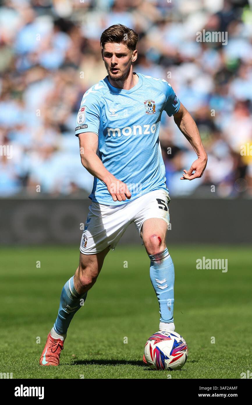 Coventry City's Jack Rudoni during the Sky Bet Championship match at ...