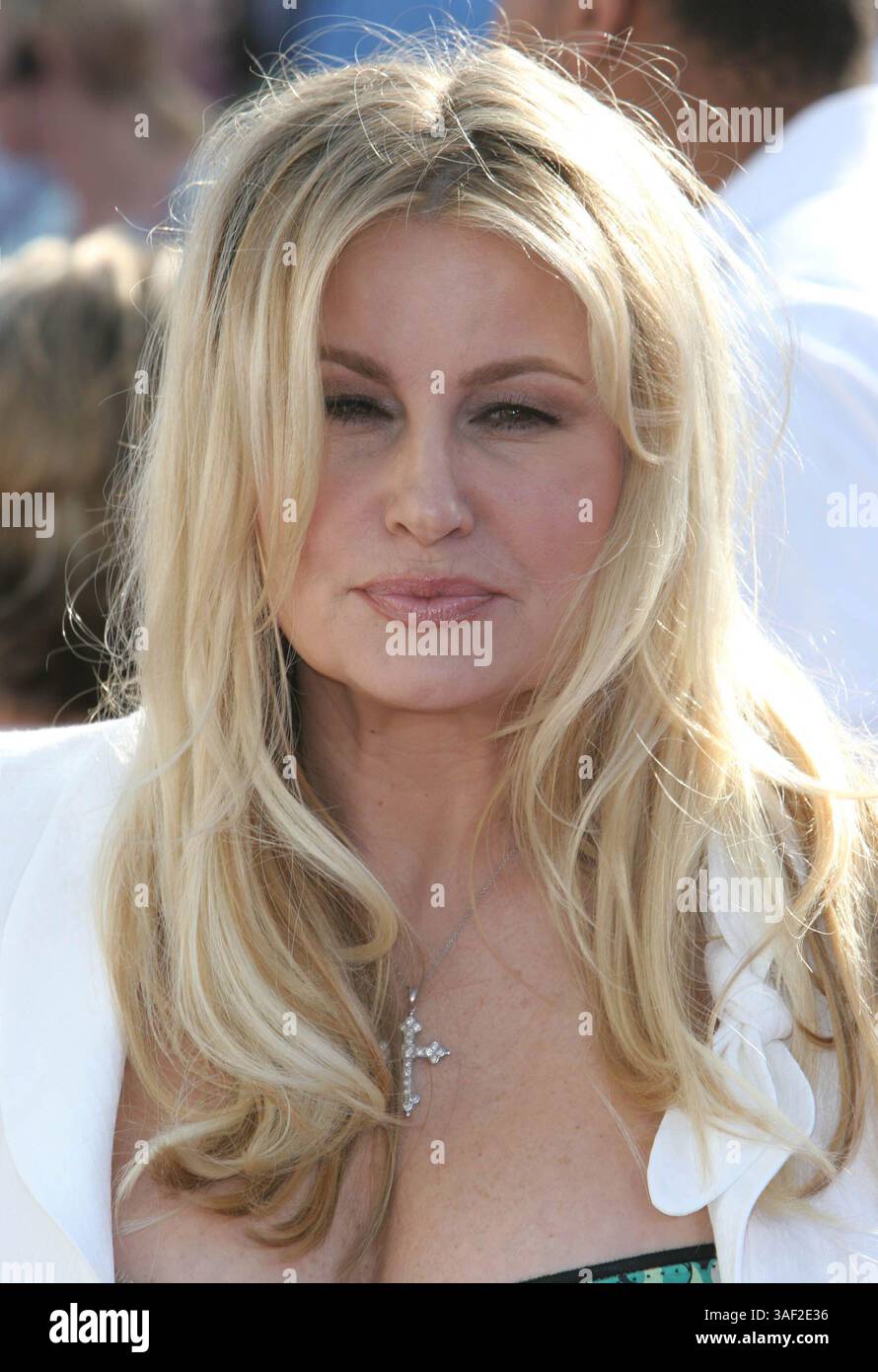 Mar 06, 2005; Westwood, CA, USA; Actor JENNIFER COOLIDGE at the 'Robots ...