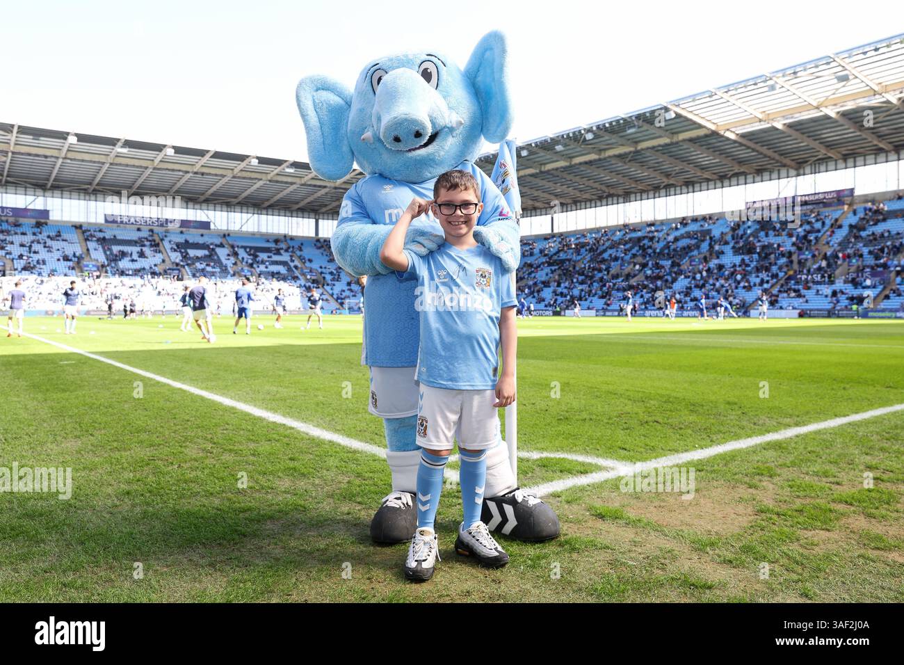 Mascots and Big Sam pitch side during the Sky Bet Championship match at ...