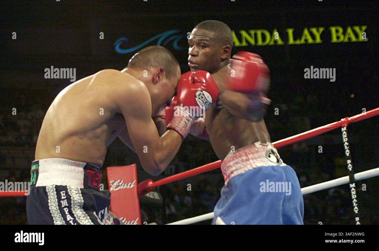 Floyd mayweather 2002 hi-res stock photography and images - Alamy